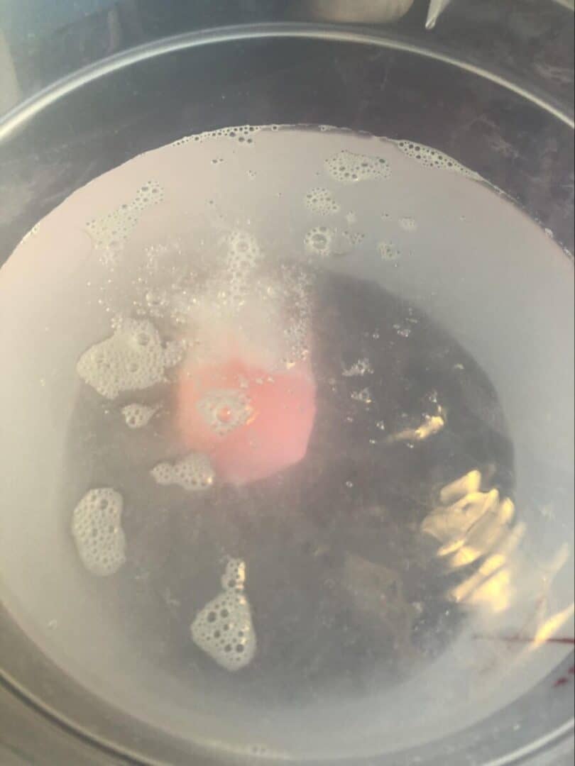 Fun DIY Bath Bomb Science Experiment - Hess UnAcademy